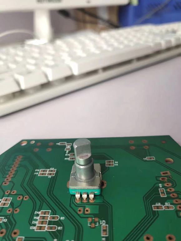 Rotary Encoder With Push Switch - L&G ELECTRONICS CO.,LTD Rotary Encoder With Push Switch - L&G ELECTRONICS CO.,LTD